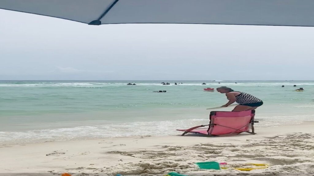 That’s not how you use the slide 🤣 #funny #summer #fail » Zodiac TV Global