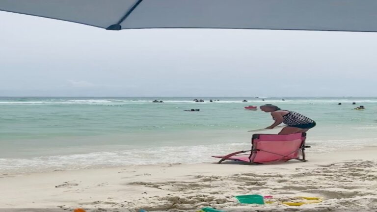 That’s not how you use the slide 🤣 #funny #summer #fail » Zodiac TV Global